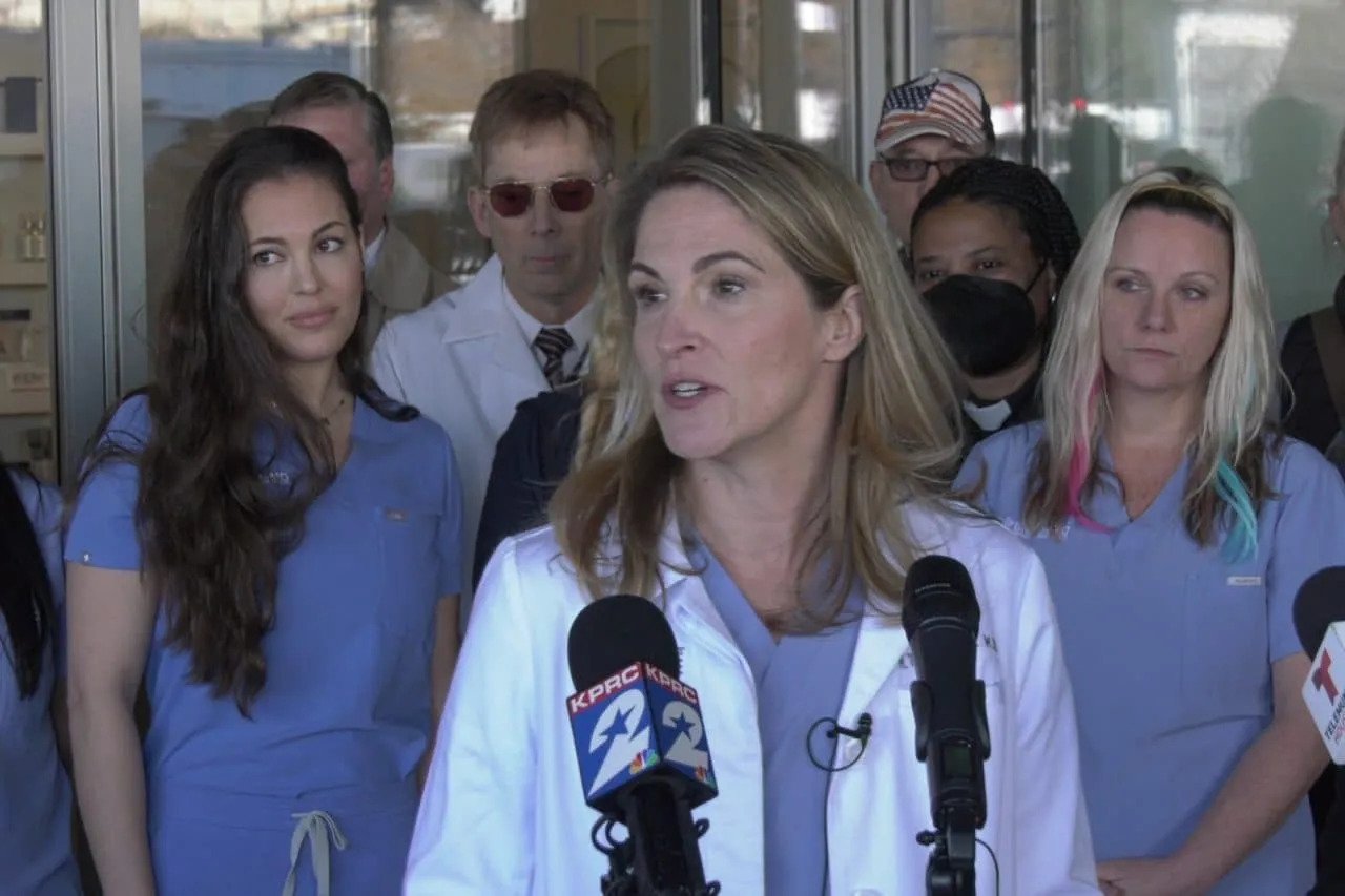 Texas Dr Offers Free Covid Vax Exemptions to Medical Students ...