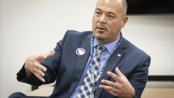 Fully Vaxxed Idaho Mayor Collapses and Dies During Public Event ...
